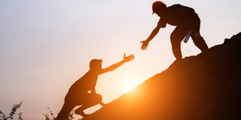 What is Volunteer Work and Why Should You Consider It?