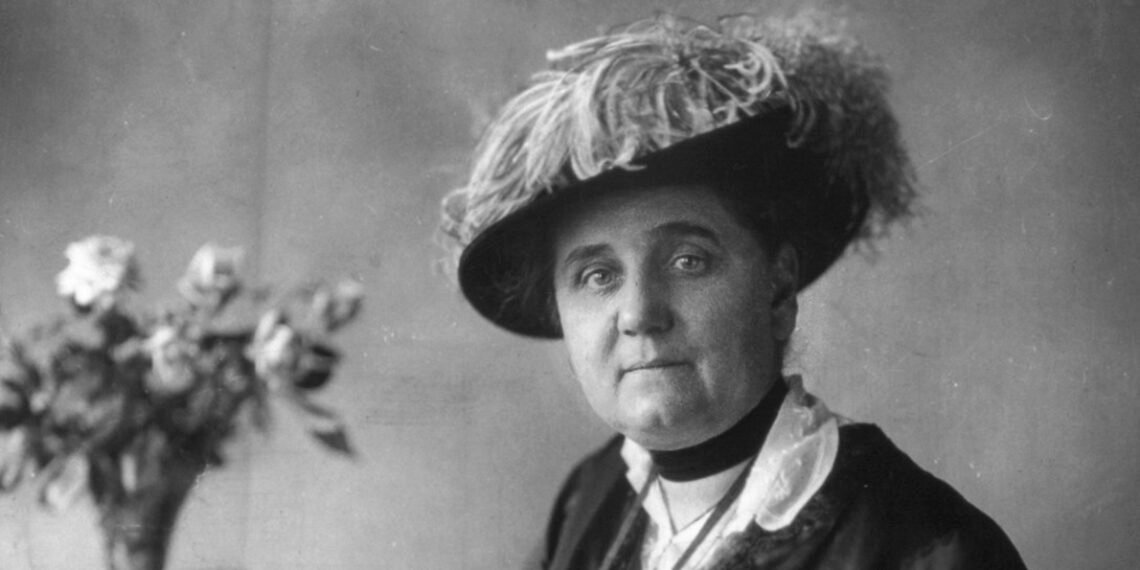 Jane Addams: Pioneer in Social Work and Peace
